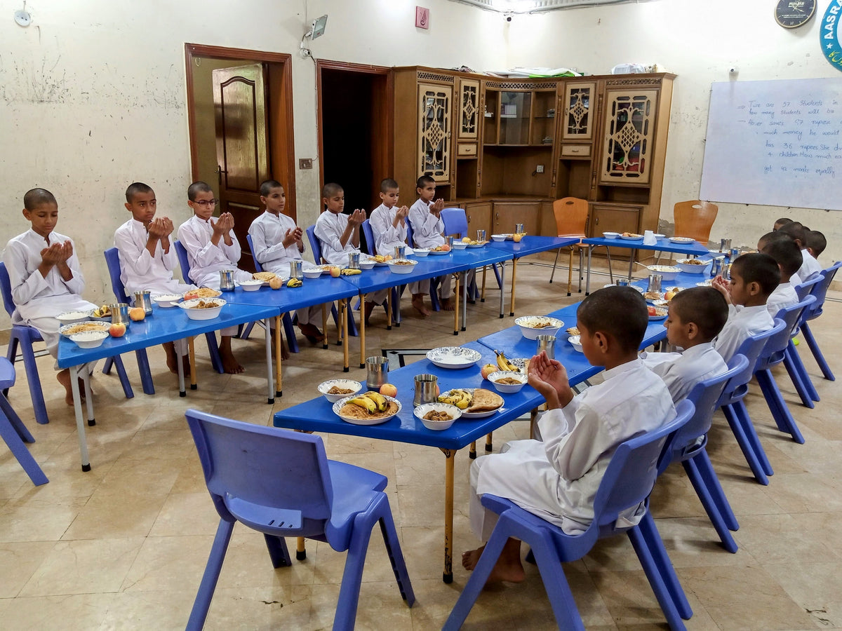 Lahore, Pakistan - Participating in Orphan Support Program & Mobile Fo ...