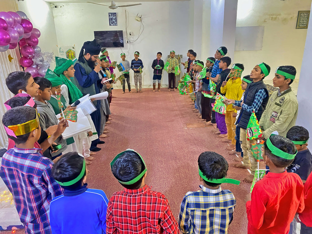 Lahore, Pakistan - Participating in Orphan Support & Mawlid Support Pr ...